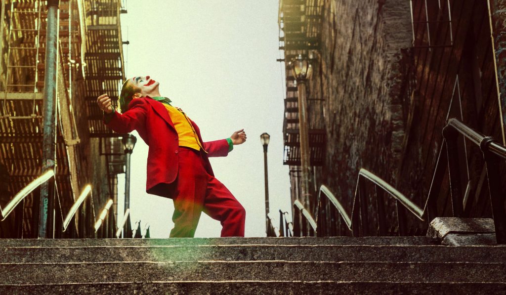 Lucky Fan Witnessed Joaquin Phoenix’s Joker Stair Dance Scene in Real Time