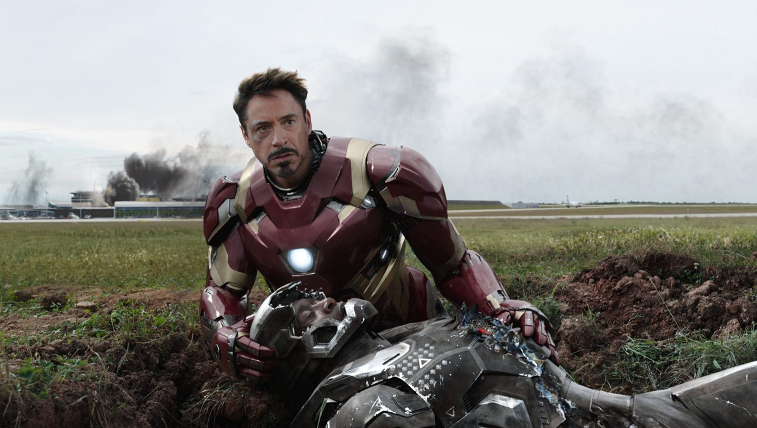 Team Cap vs Team Iron Man: Which Side Was Actually Right In Civil War?