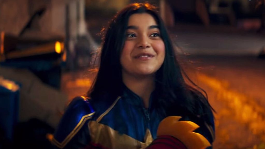 Ms. Marvel Star Iman Vellani Reveals Her Favorite DC Hero (& No It’s ...