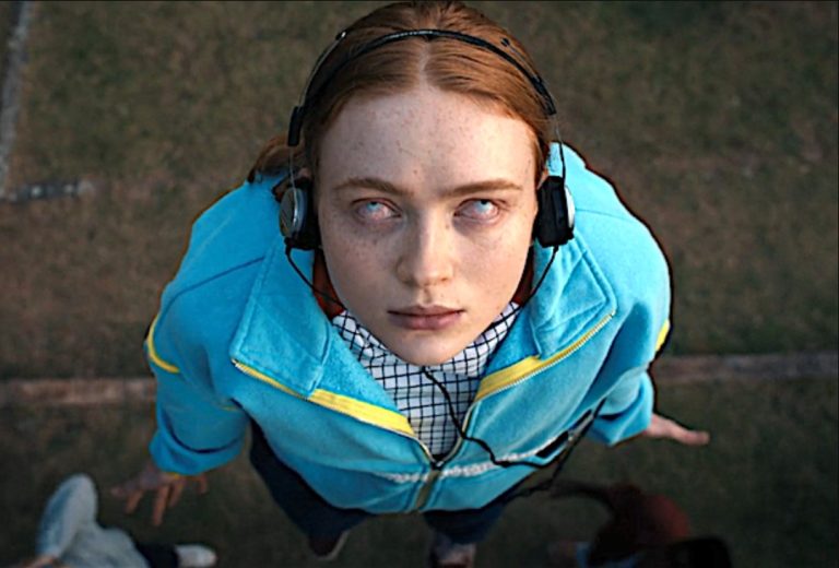 'Sadie Sink's Back Must be Tired': Stranger Things Fans Claim Max ...