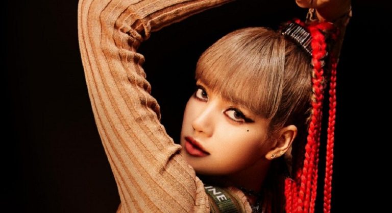Blackpinks Lisa Becomes First K Pop Solo Artist To Reach 500m Streams