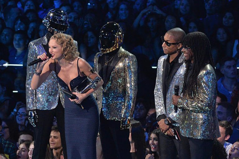 “He knows exactly who he is”: Taylor Swift Proved She’s the Queen of ...
