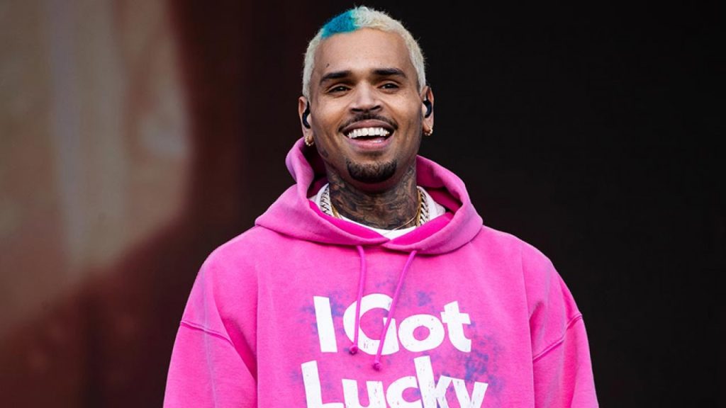 Video Showing Chris Brown Getting into a Fight With Usher, Teyana ...