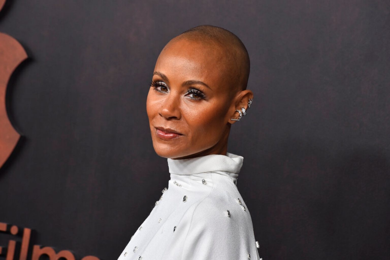 "We are two volatile people": Jada Pinkett Smith Jumped Off a Roof to Prove She Loves Will Smith